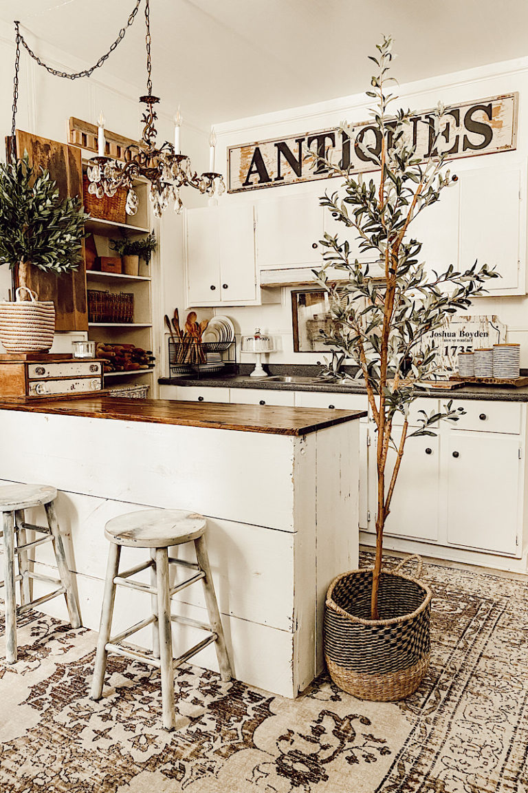 Handmade Antique Sign | Simple Antique DIY Sign