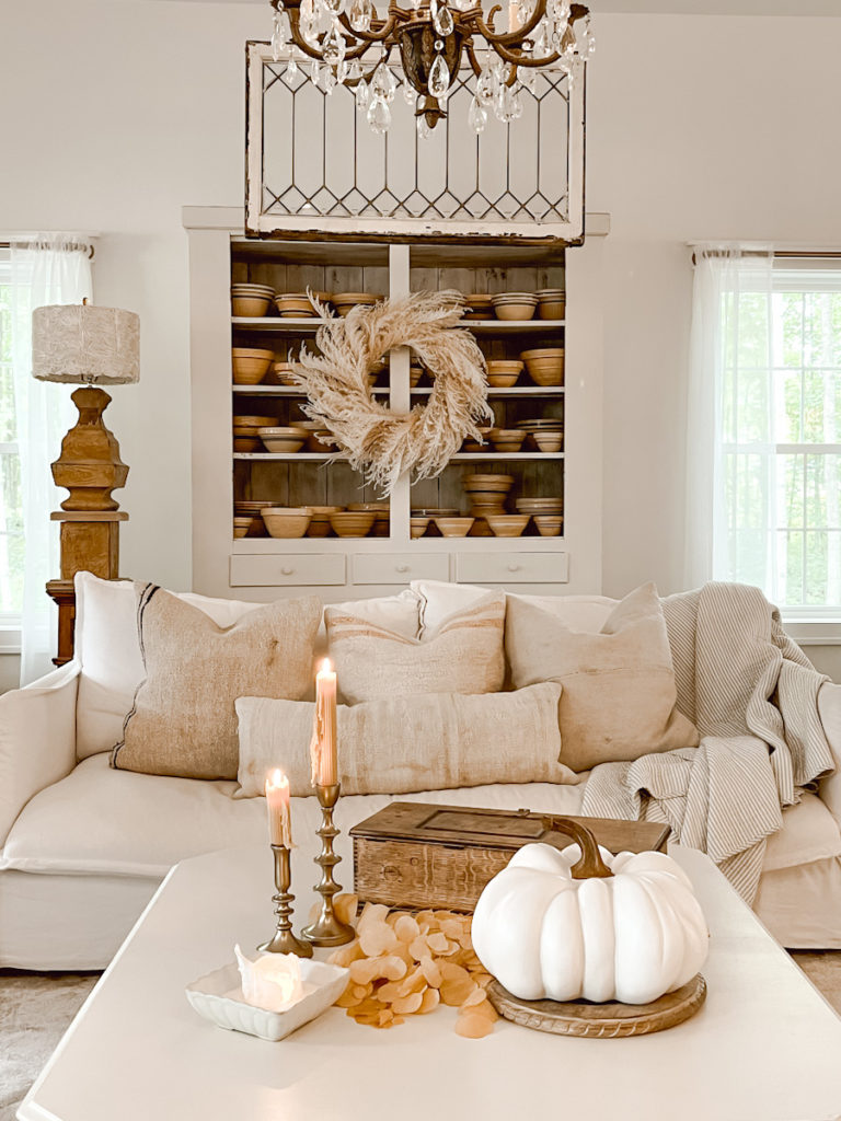 Quick Neutral Fall Coffee Table Decor - Deb and Danelle