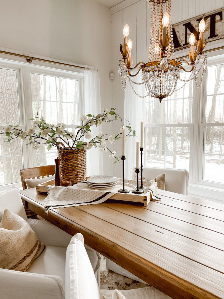 Neutral Spring Decor in the Dining Room - Deb and Danelle
