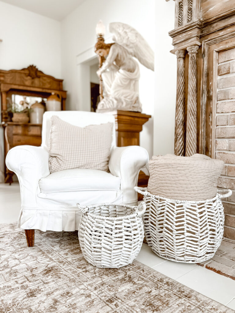 How to Create a Neutral Color Palette in your Home - Deb and Danelle