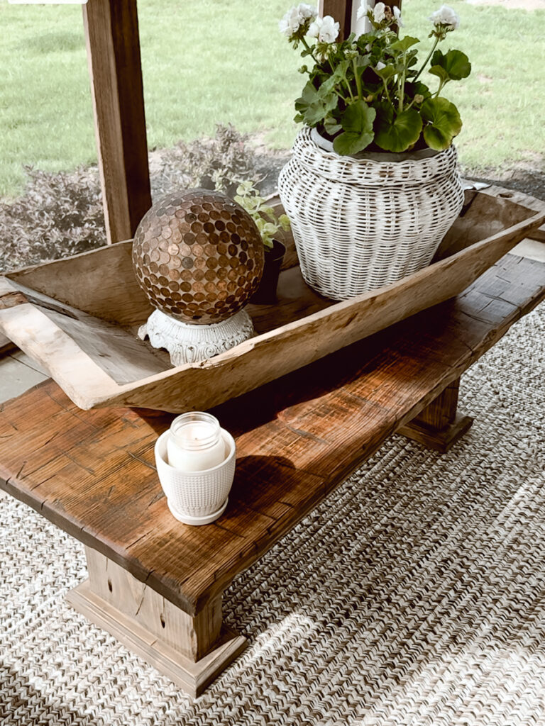 Screened Porch Decorating Ideas - Deb and Danelle